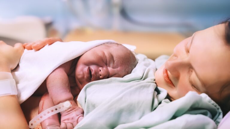 How Many People Are Born in the US Each Year? Latest Numbers and Trends ...